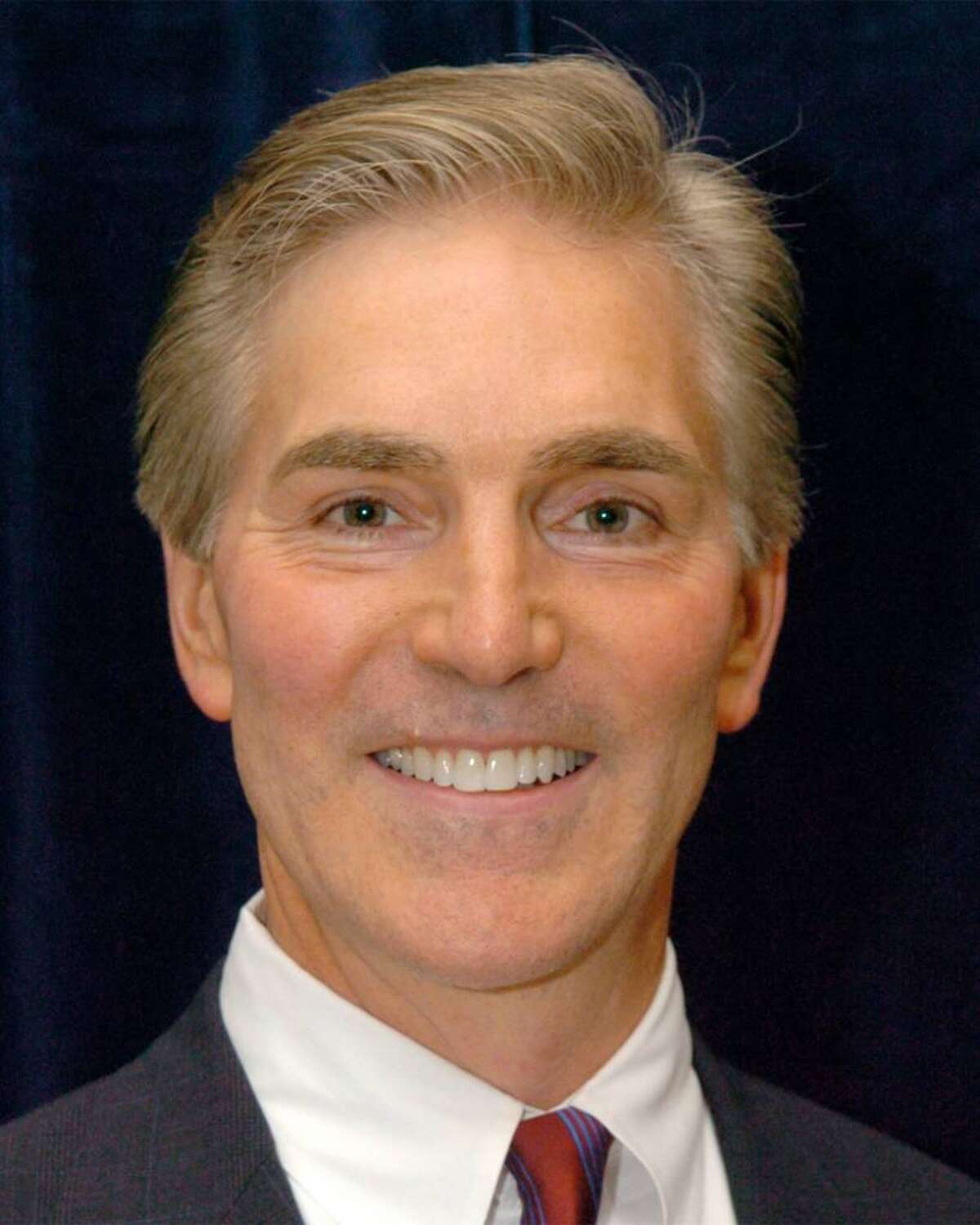 Easton first selectman in 4th District race