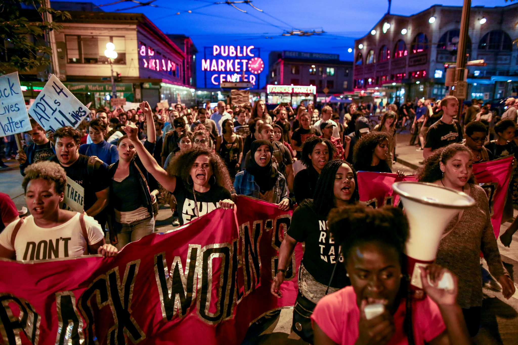 Anti-police brutality march to Safeco Field
