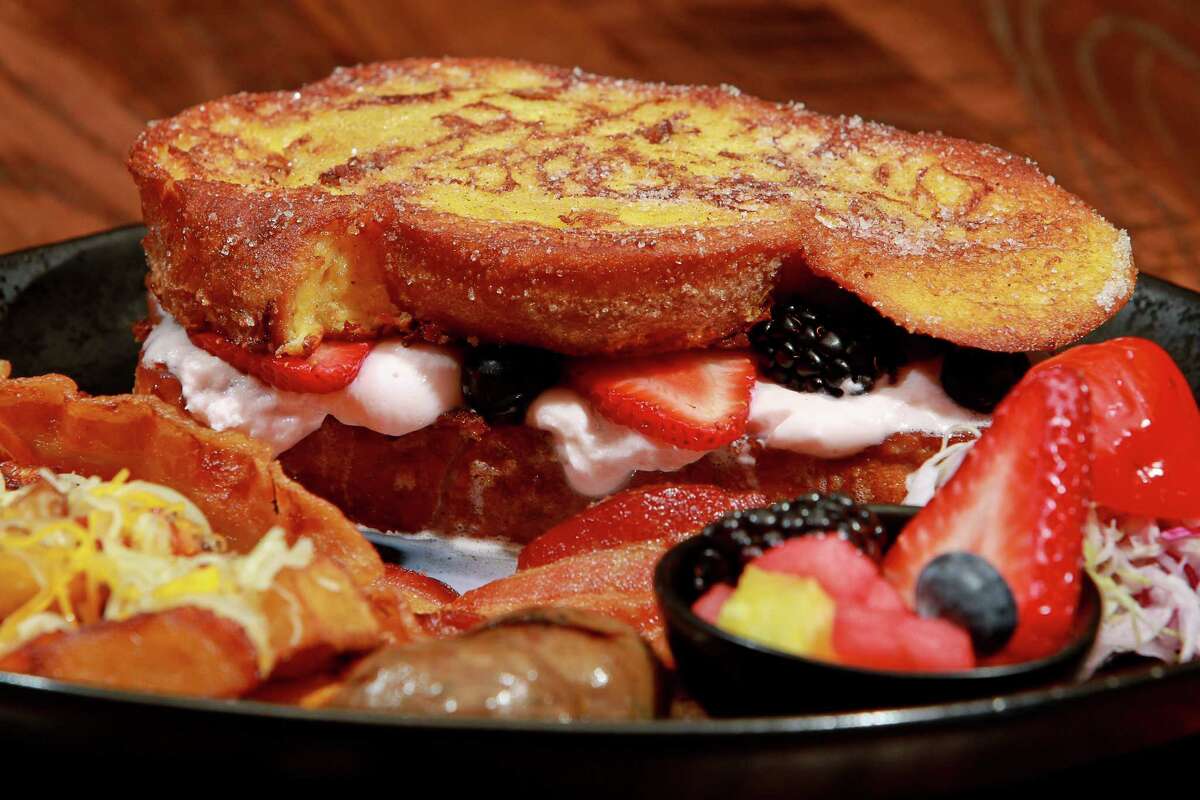 Oporto Fooding soars in unexpected ways