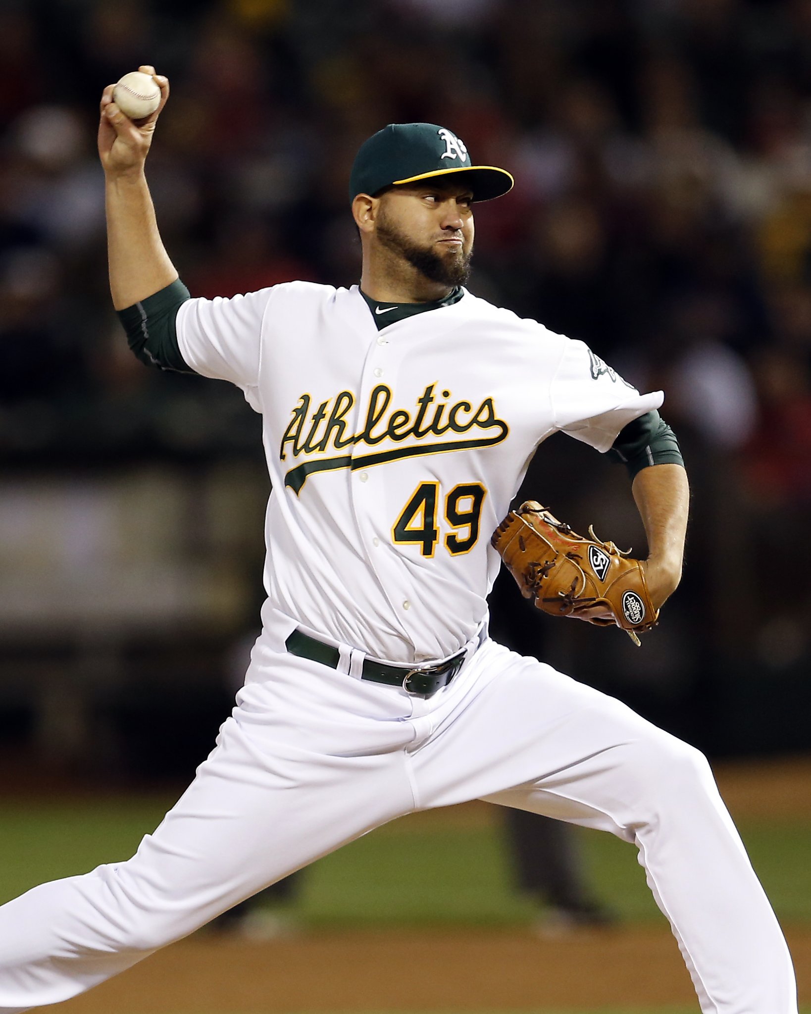 Edward Mujica will close games for Oakland A’s