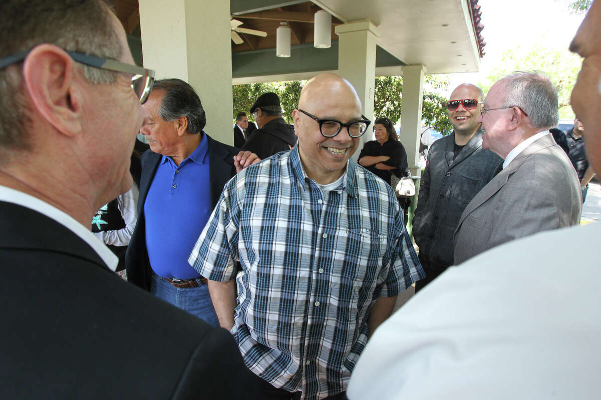 Former boxer Ayala Jr. released from prison