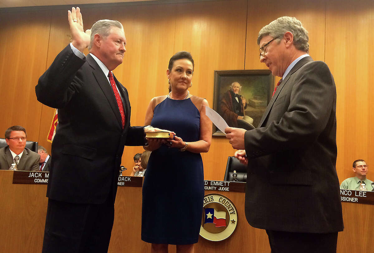 Veteran policeman and longtime constable appointed new sheriff