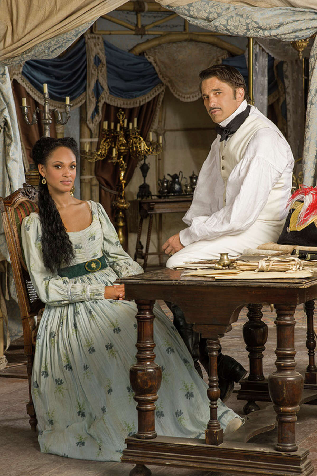 ‘Texas Rising’ stars head to S.A. to help save the Alamo