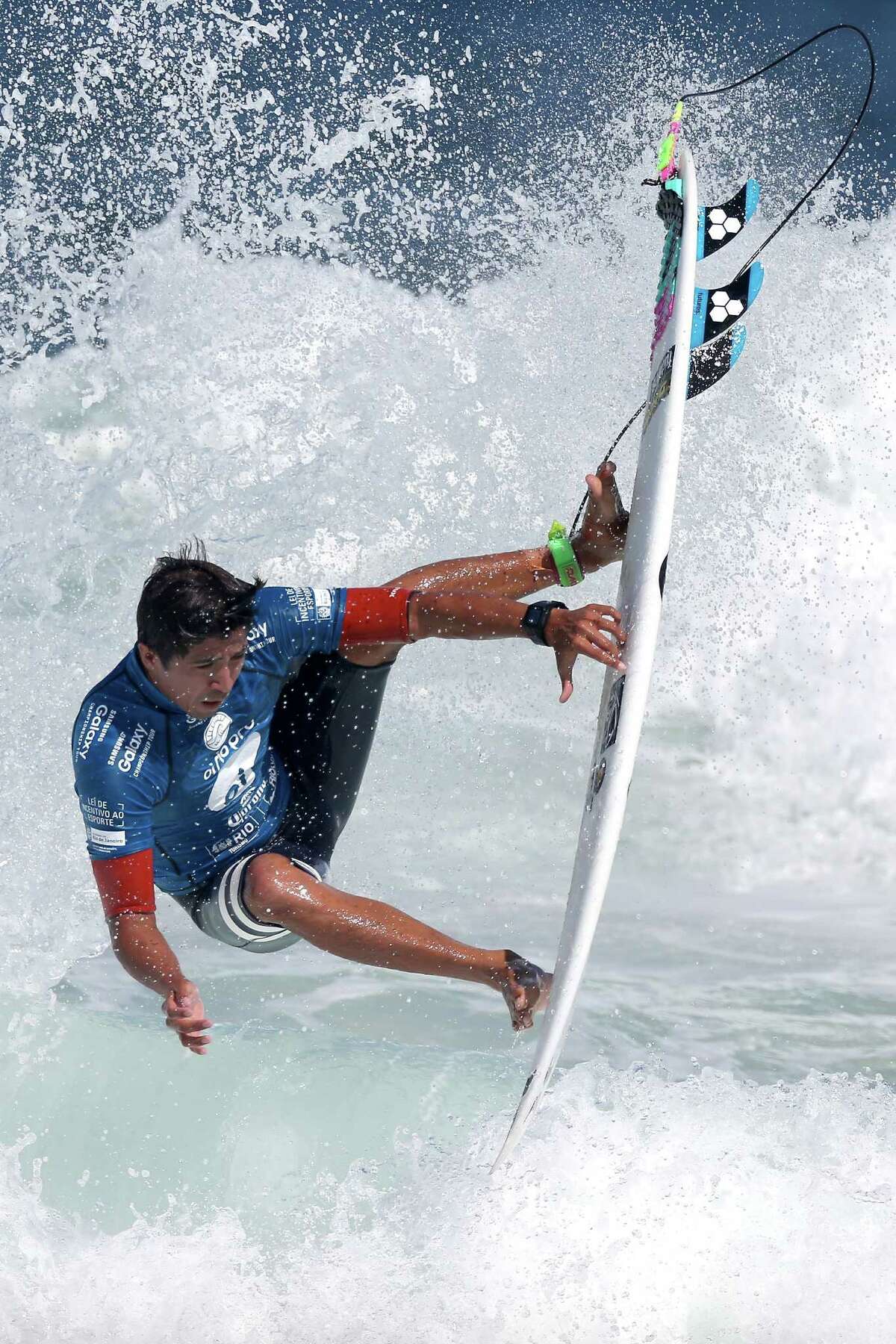 Surfing event opens in Brazil