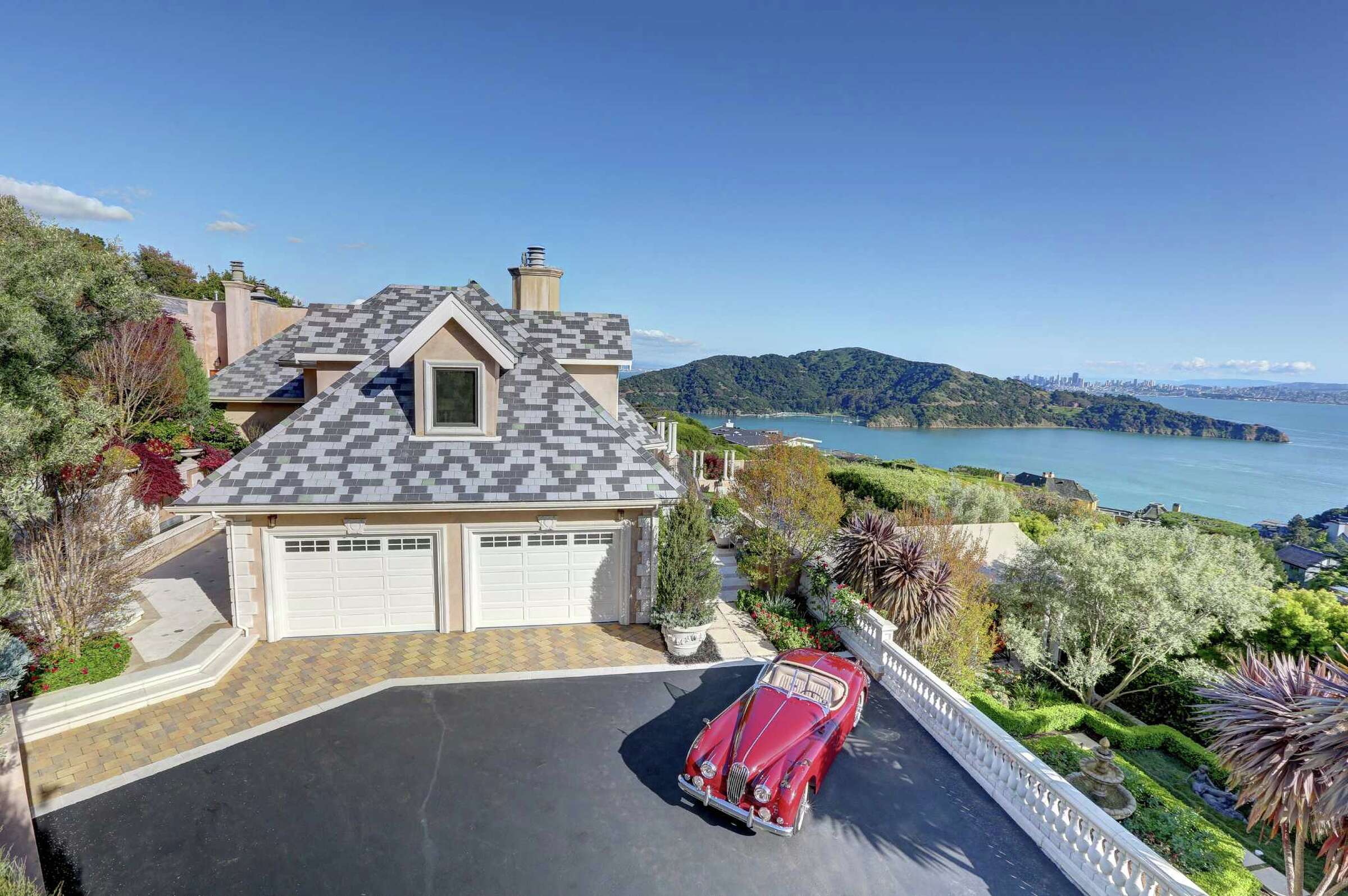 Landmark vistas, welcoming spaces at Tiburon estate