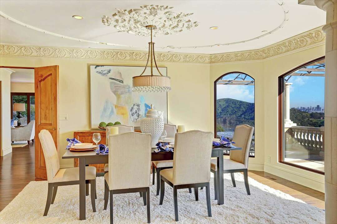 Landmark vistas, welcoming spaces at Tiburon estate