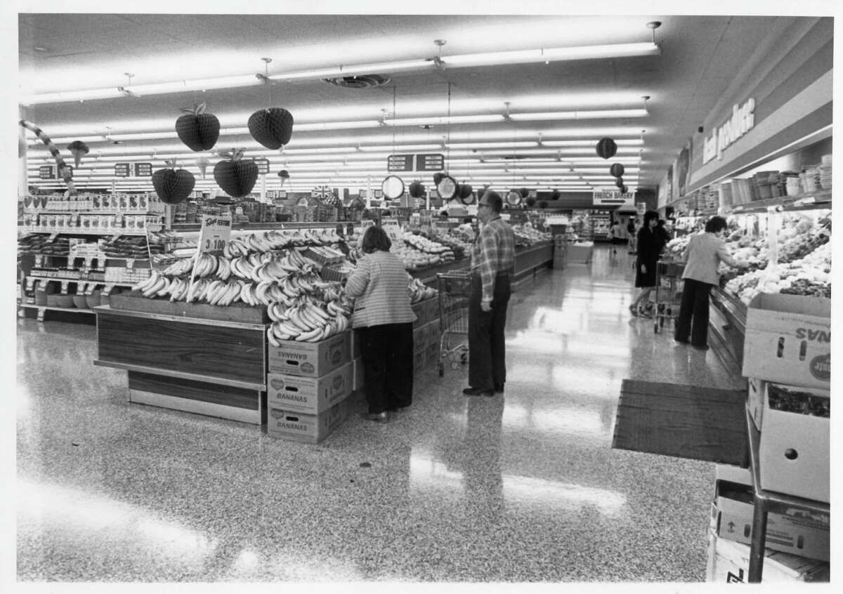 Before H-E-B, San Antonio shopped Handy Andy