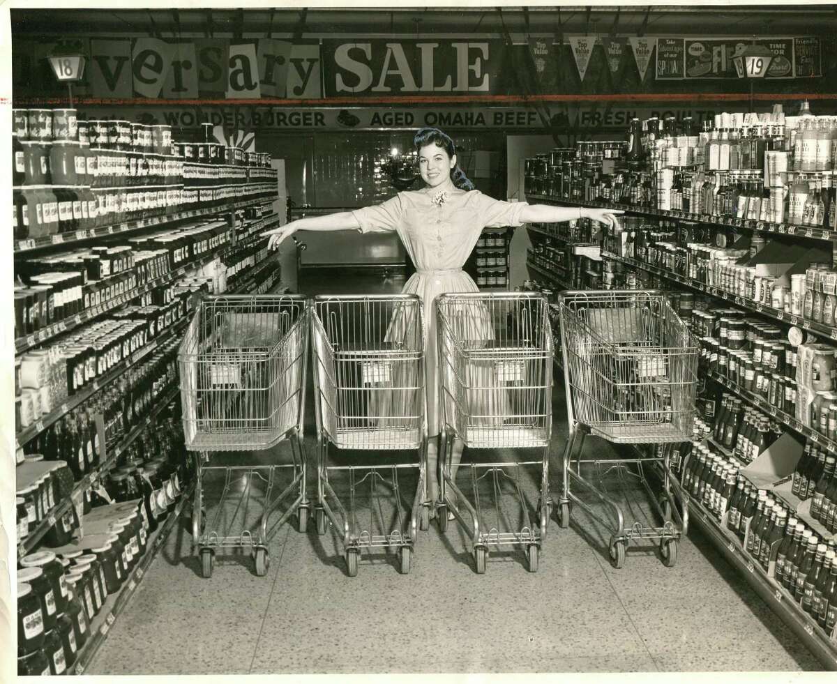 Before H-E-B, San Antonio shopped Handy Andy