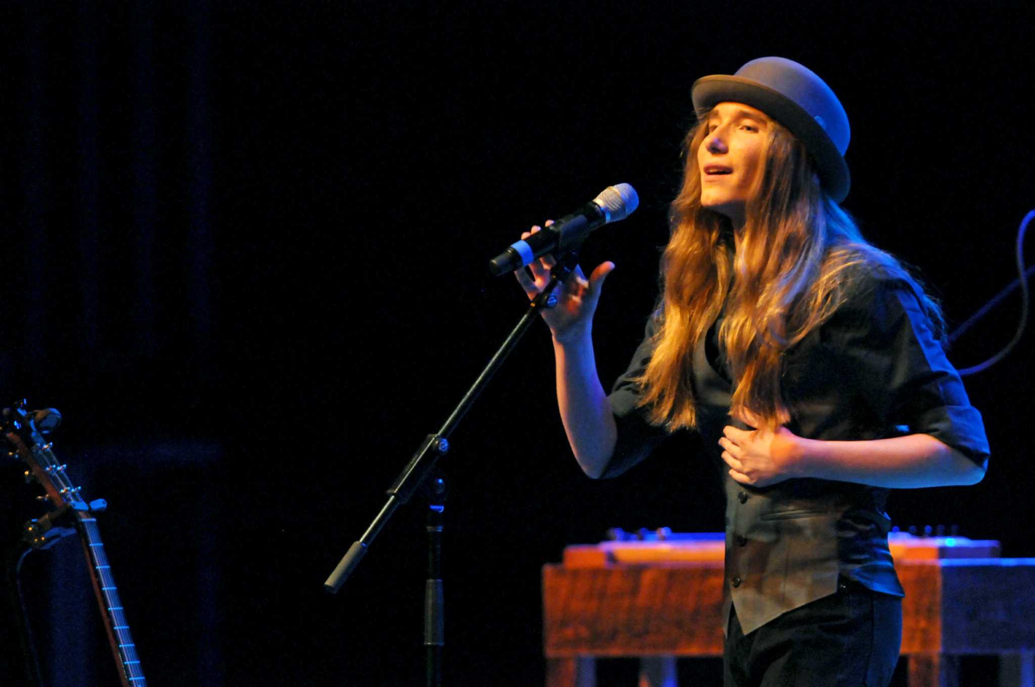 Free viewing of 'The Voice' finale, life-size Sawyer model at Proctors ...