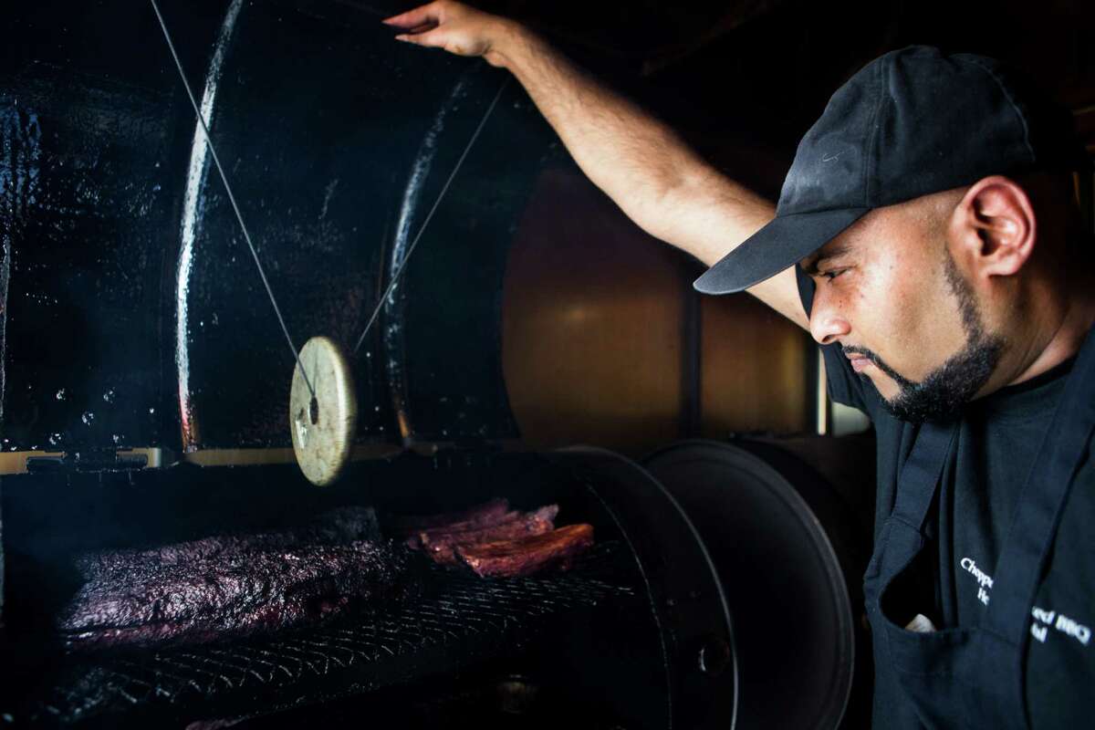 New trailer serves halal - meat that satisfies Muslim standards