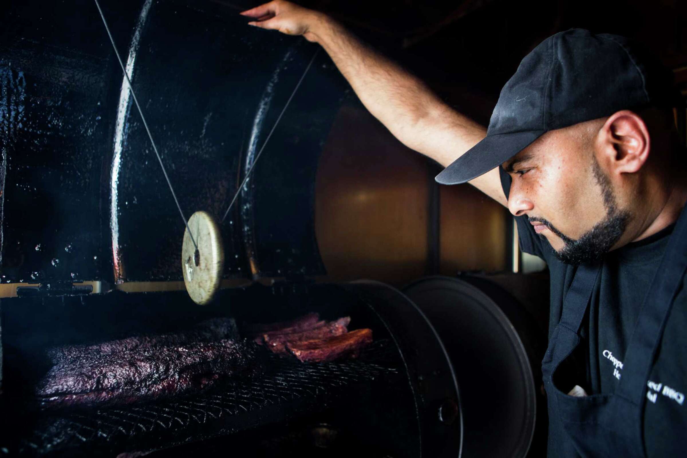 New trailer serves halal - meat that satisfies Muslim standards