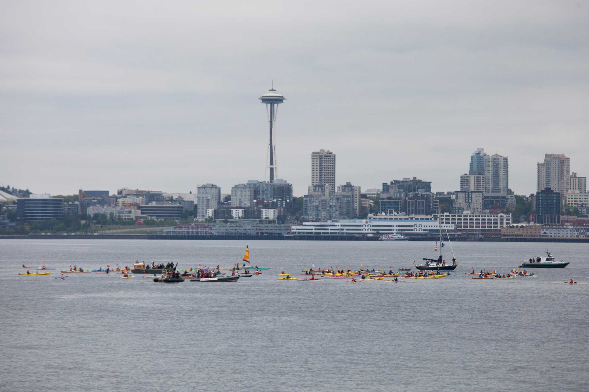 Kayaktivists paddle out in Seattle to protest Arctic oil drilling