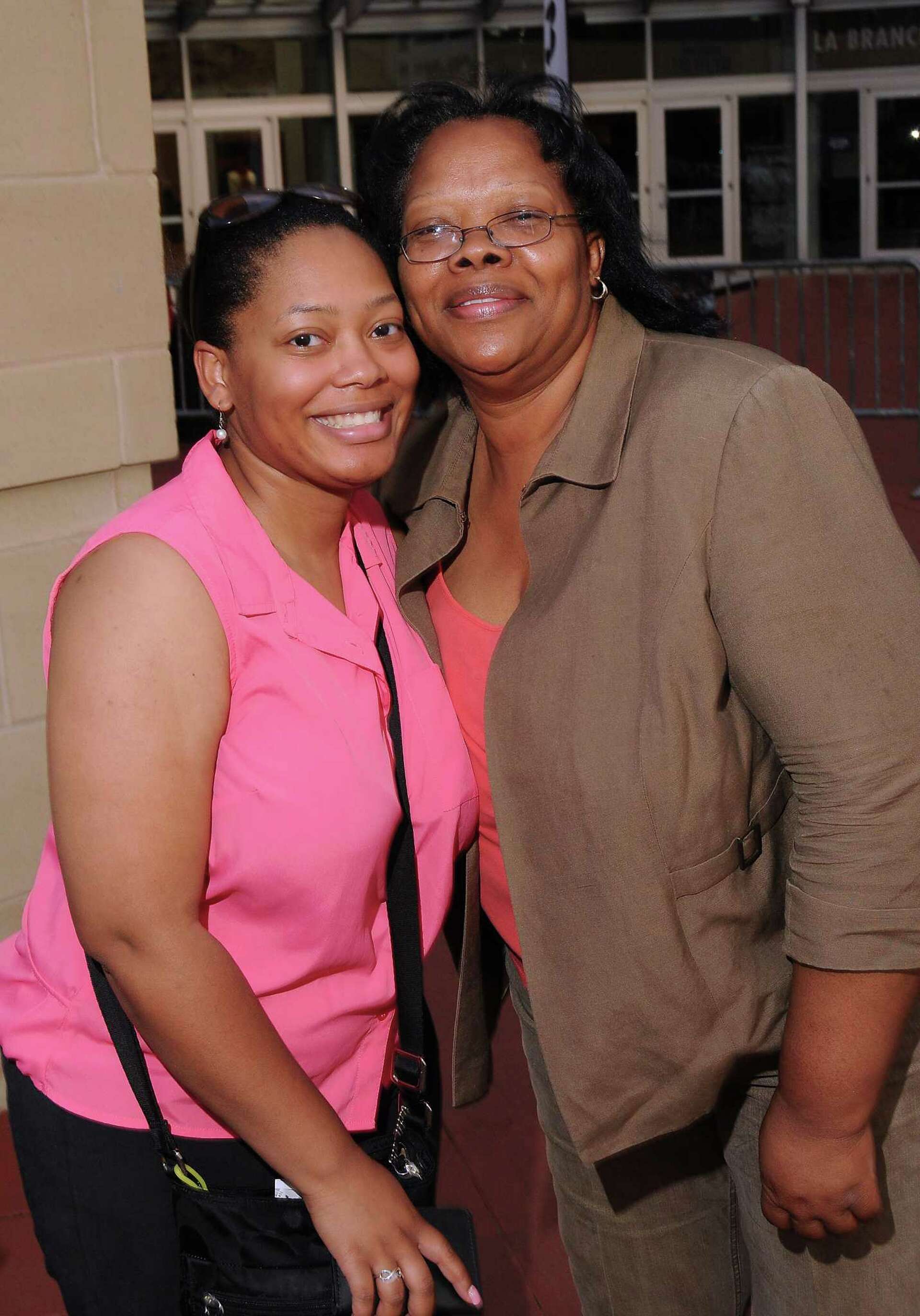 New Kids, TLC, Nelly get nostalgic in Houston