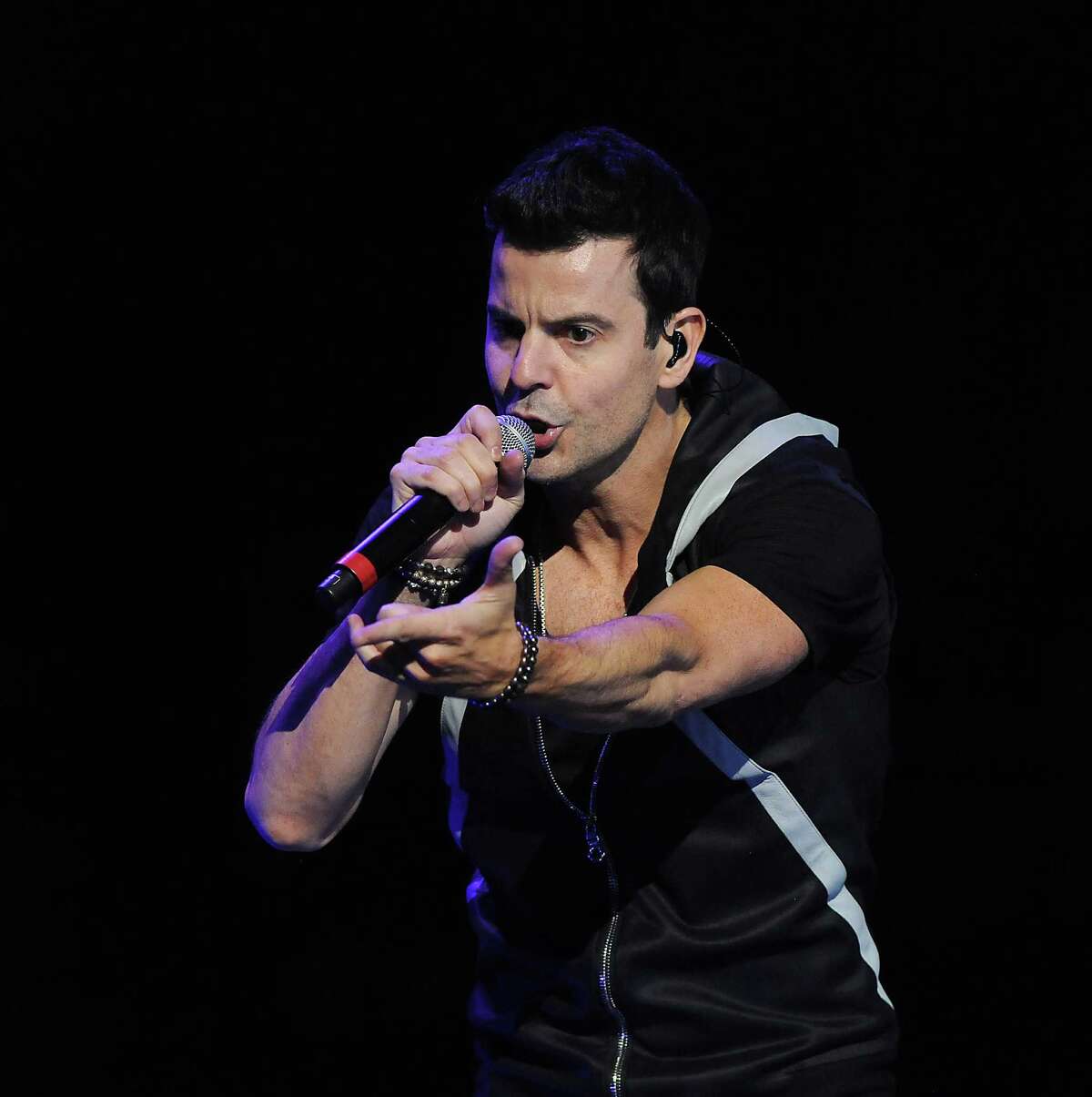 New Kids, TLC, Nelly get nostalgic in Houston