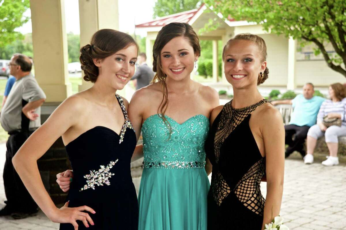 SEEN: Colonie Central High School Junior prom