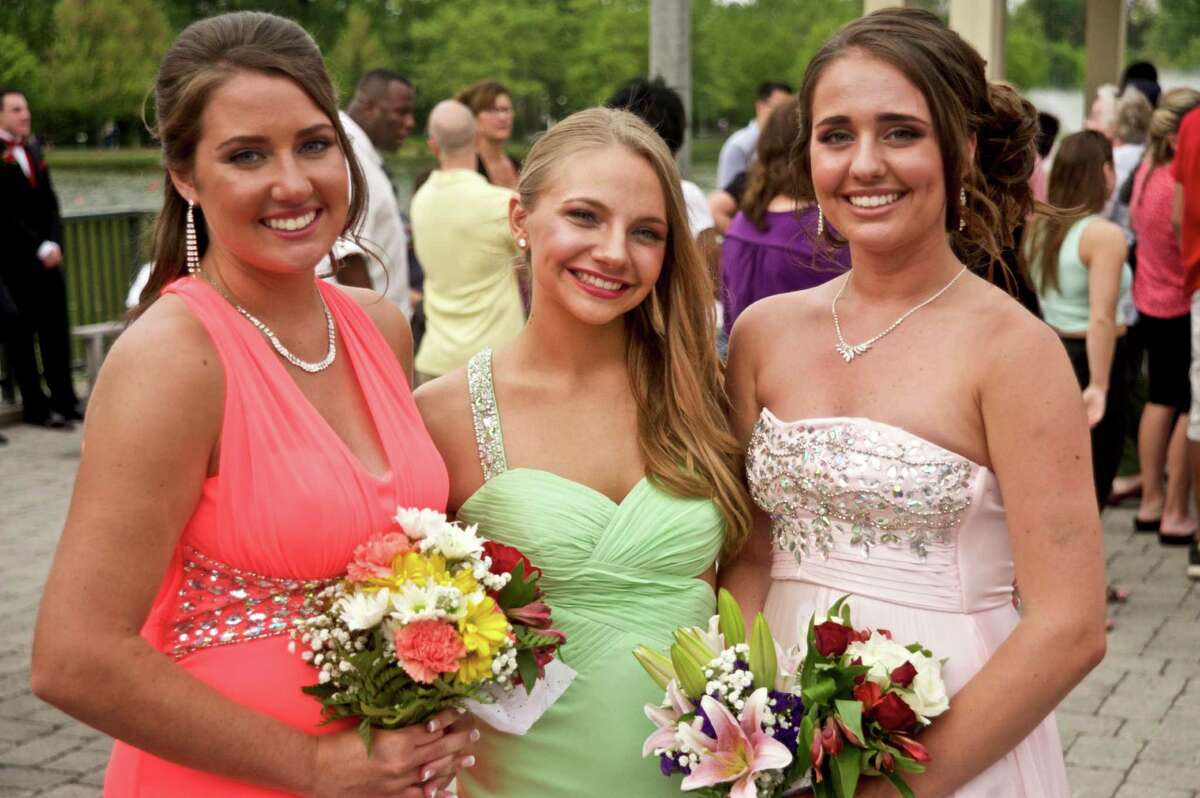 SEEN: Colonie Central High School Junior prom