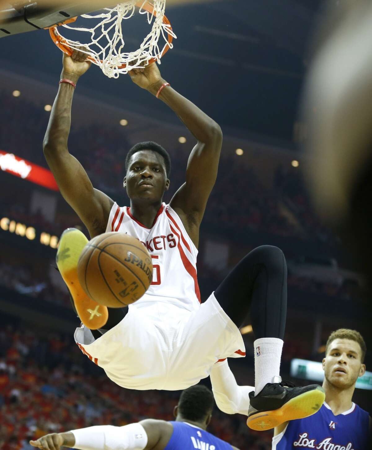 With Game 7 win over L.A., Rockets bring back Clutch City