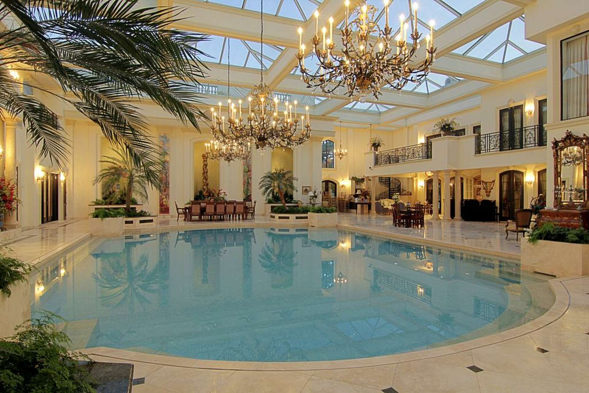 Houston's private indoor home swimming pools