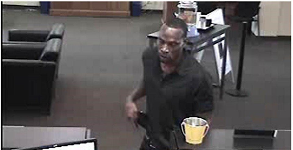 Photos: Serial bank robber sought in 7 Bay Area heists