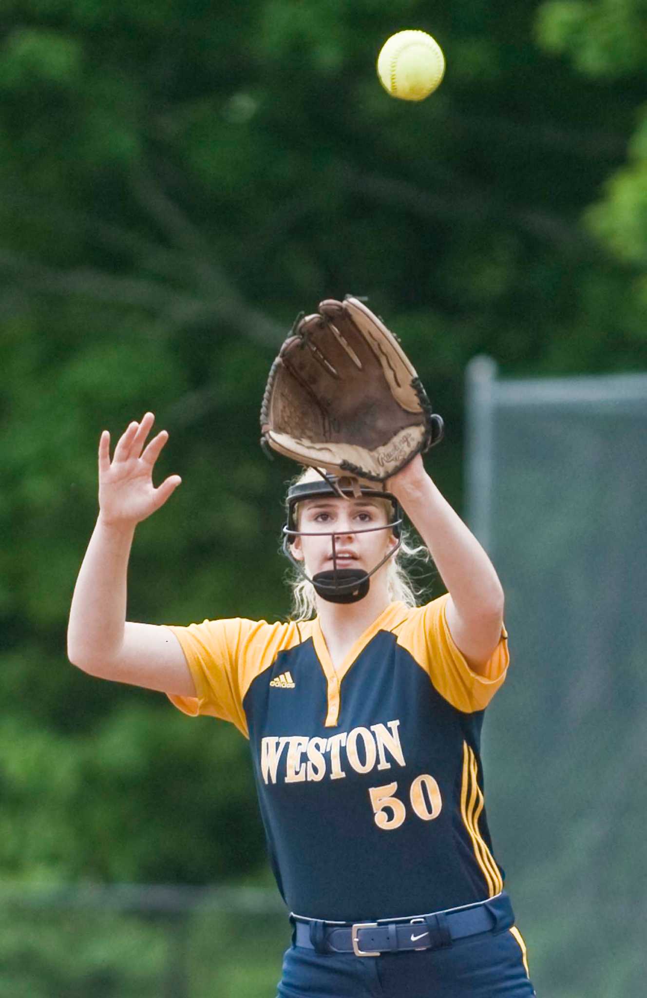 Brookfield wins walk-off on sac fly by Pierce