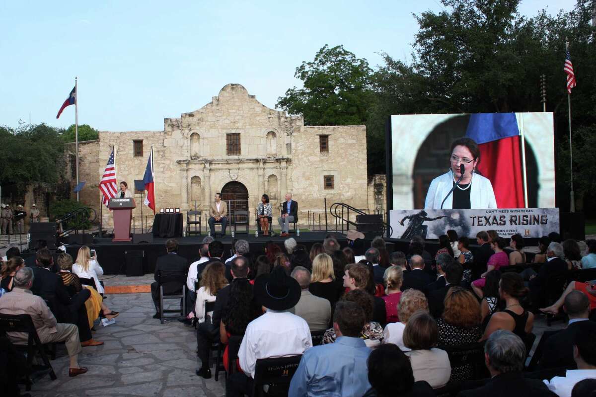 Stars are big and bright at “Texas Rising” premiere