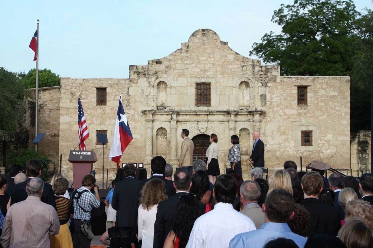 Stars are big and bright at “Texas Rising” premiere