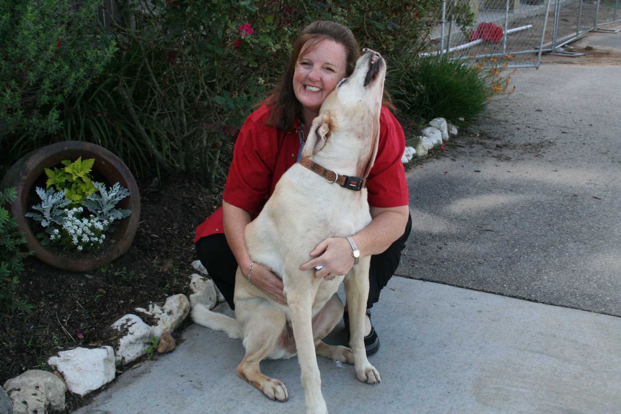 Pet ranch tells tale of happy tails in Katy area
