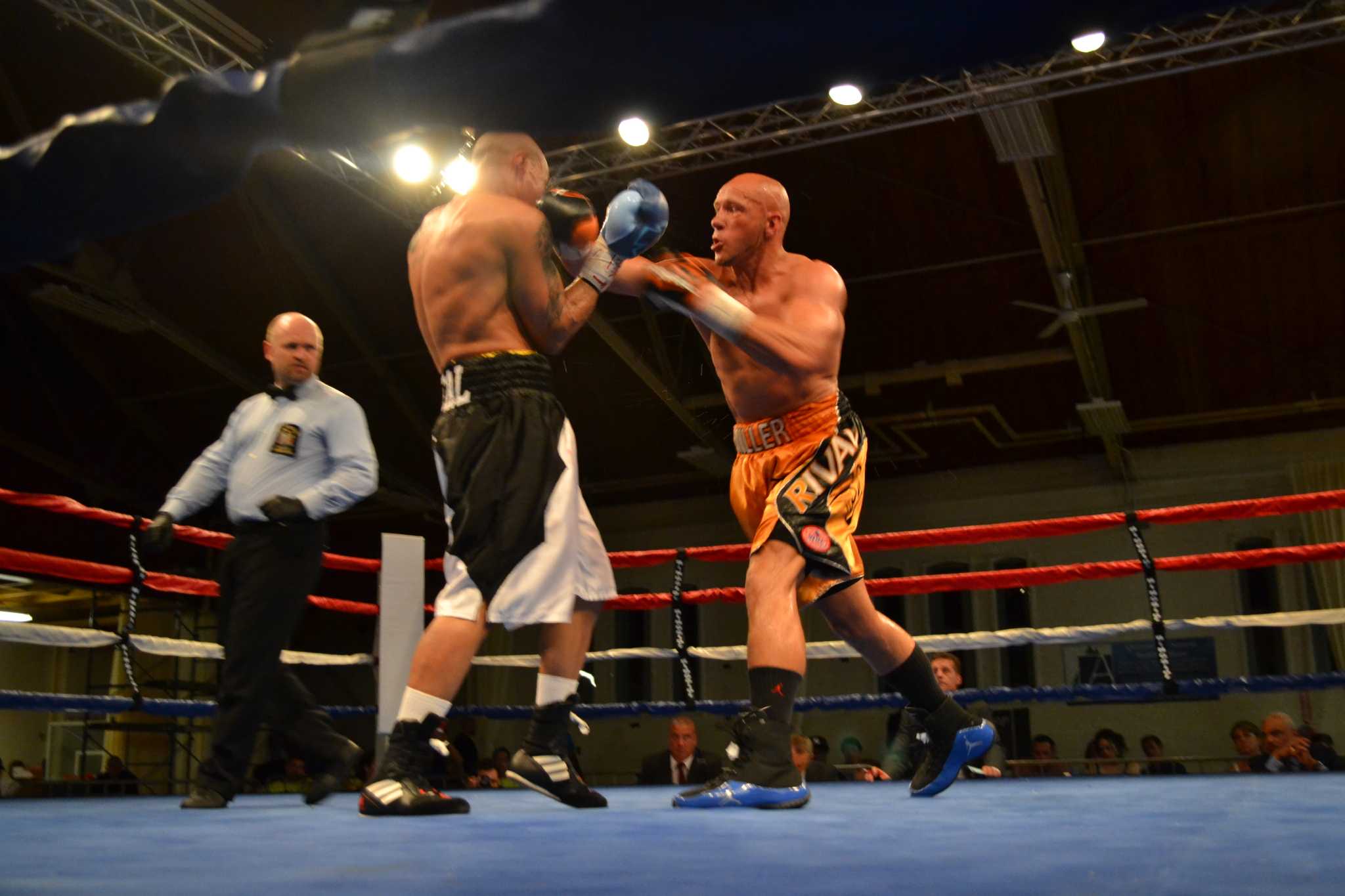 Work ethic, family help boxer Shawn Miller to 2 championship belts