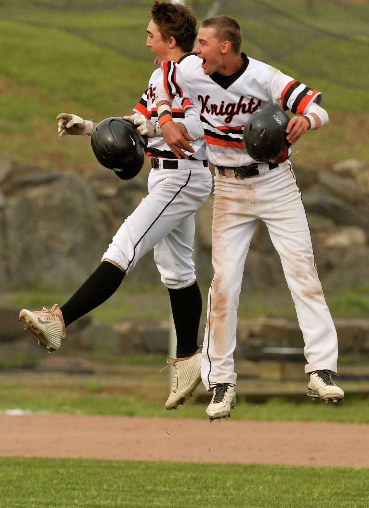 Stamford nips Greenwich in FCIAC baseball