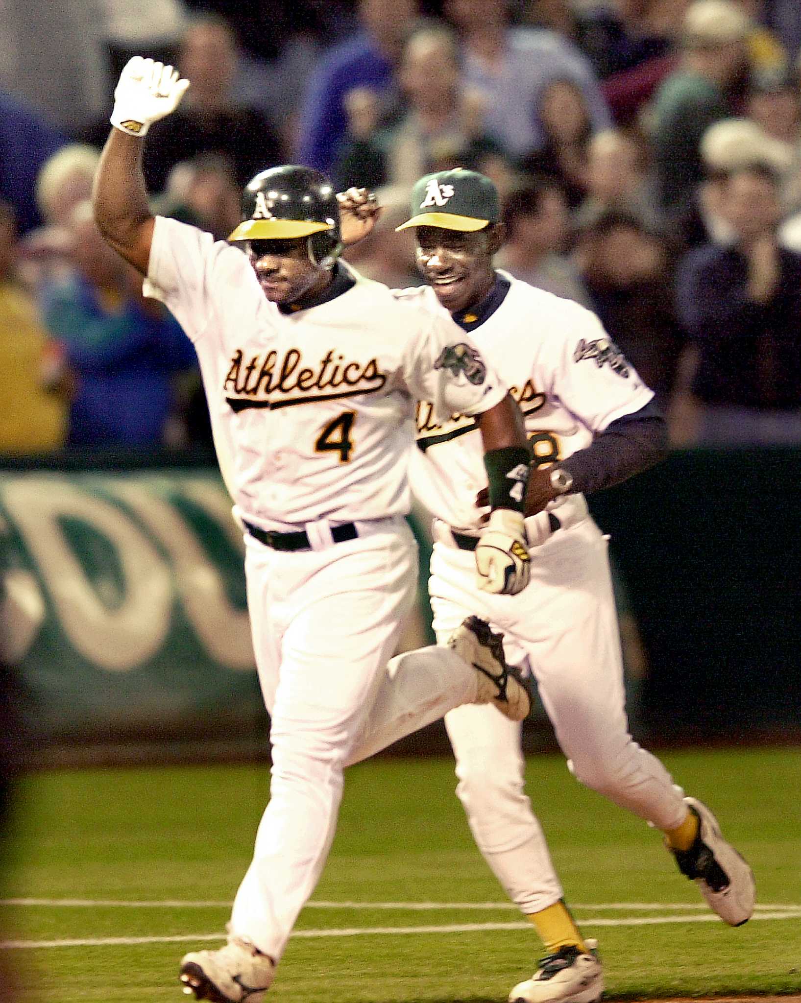 Miguel Tejada praises Oakland A's for hiring Ron Washington