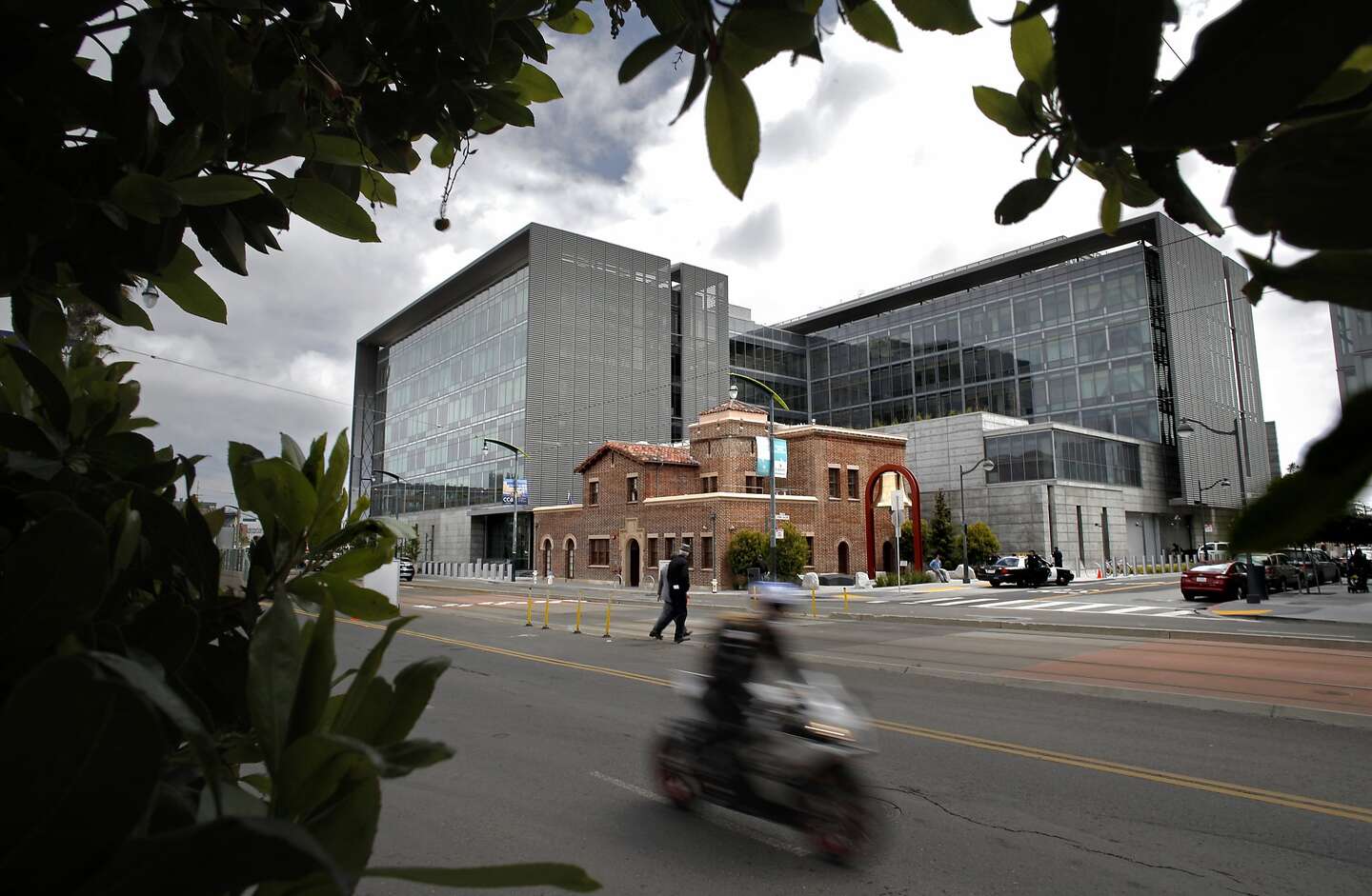 New S.F. police headquarters commands respect, if not love