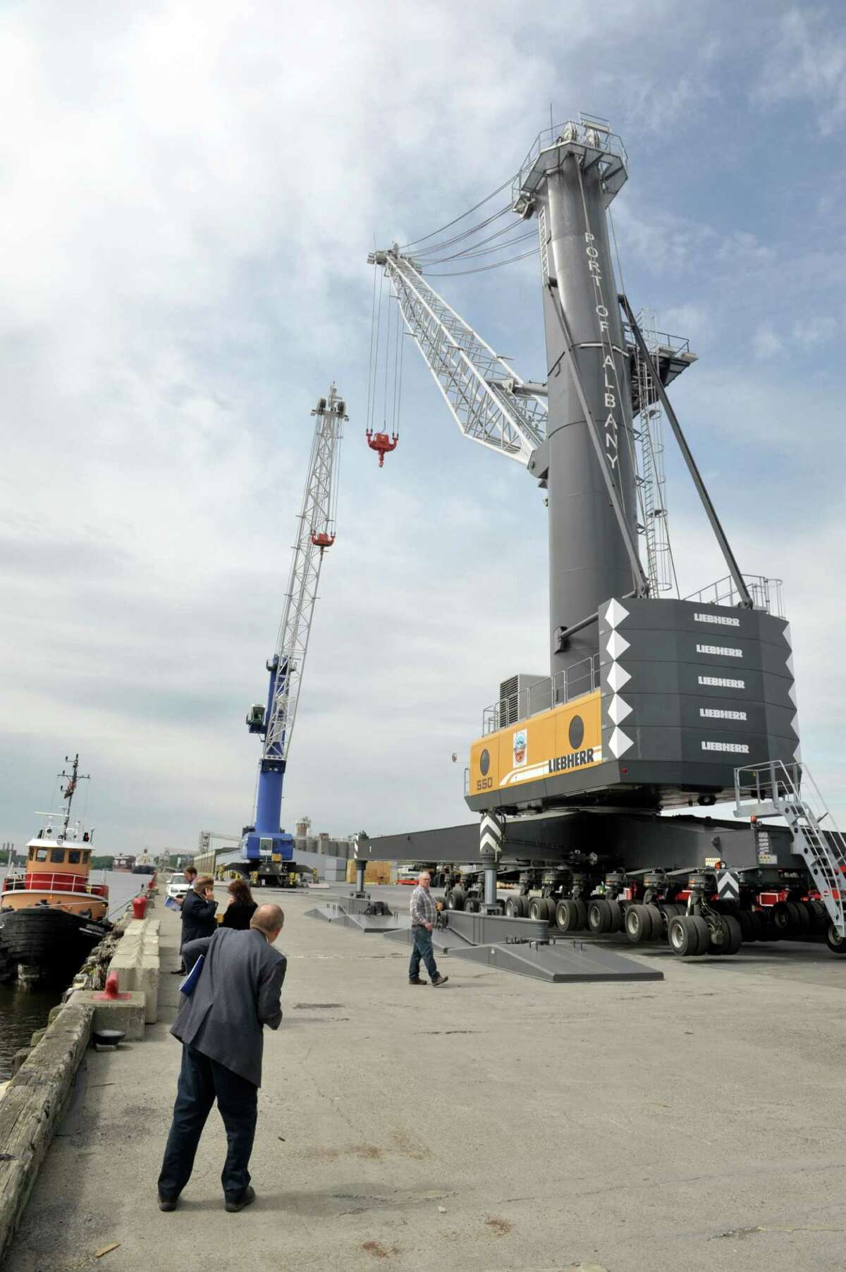 Port of Albany improvements to lure New York City container shipments ...