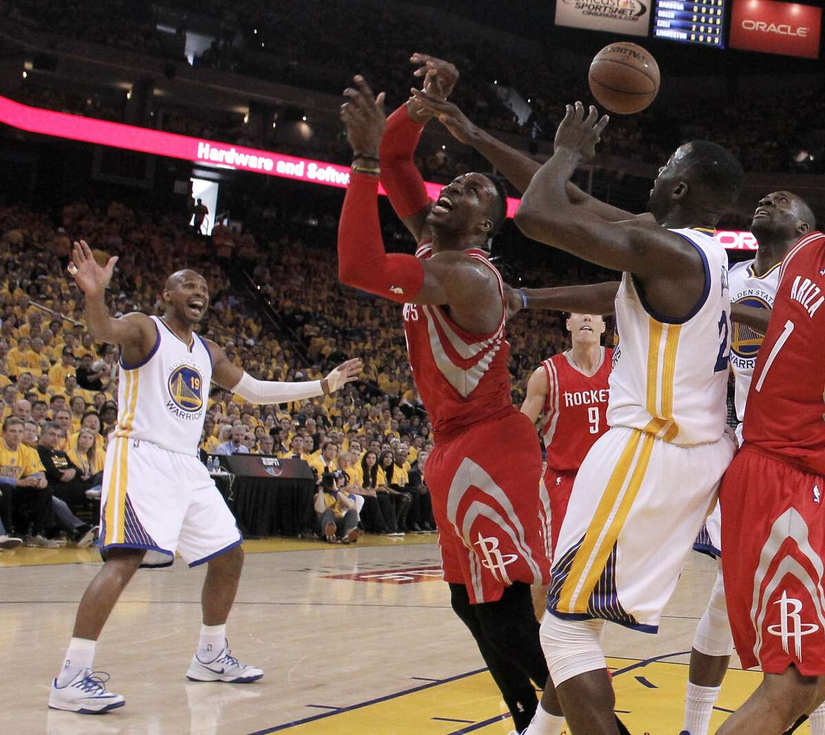 Splash Brothers’ defense helps Warriors hold off Rockets in Game 2