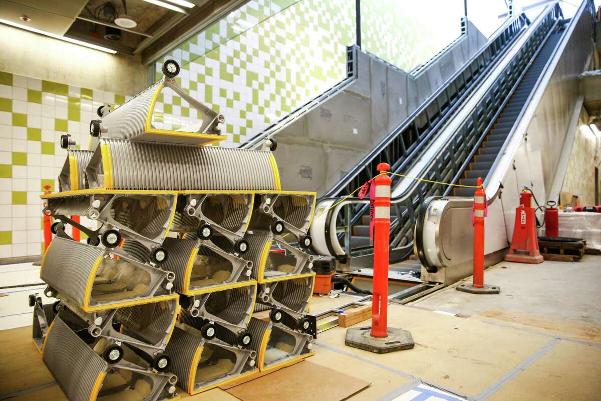 New light rail map shows transit Seattle only dreams of