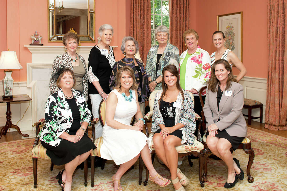 Houston Panhellenic association awards scholarships