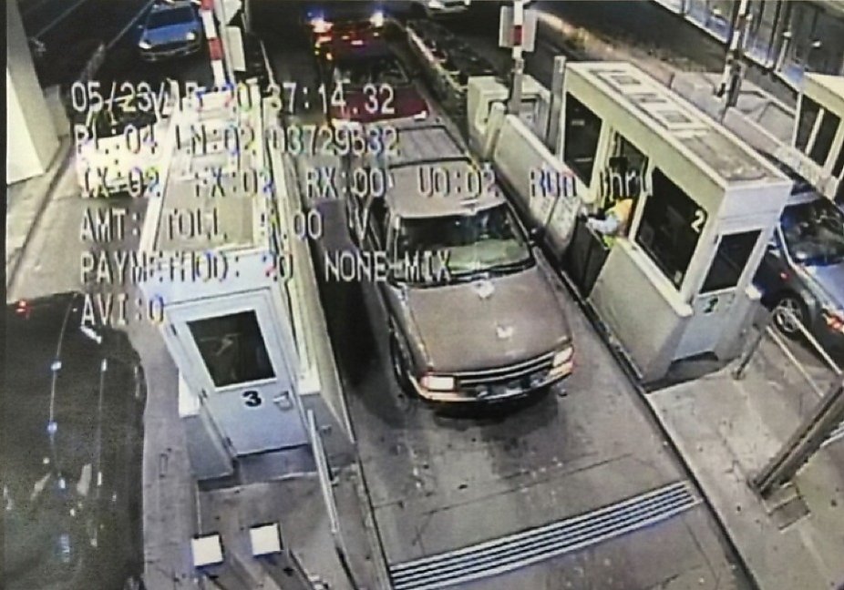 CHP: Girl seen screaming in SUV at Bay Bridge toll plaza is OK