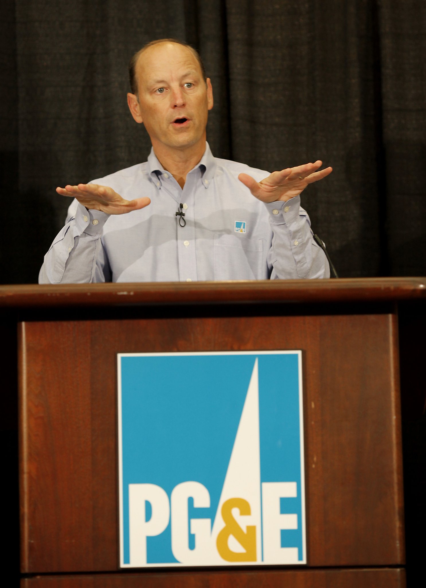 PG&E president to retire after tough run at utility