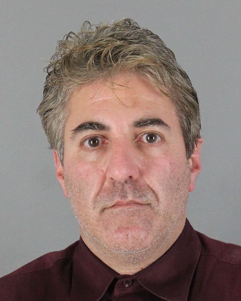 Trial comes to a halt when defense attorney is arrested