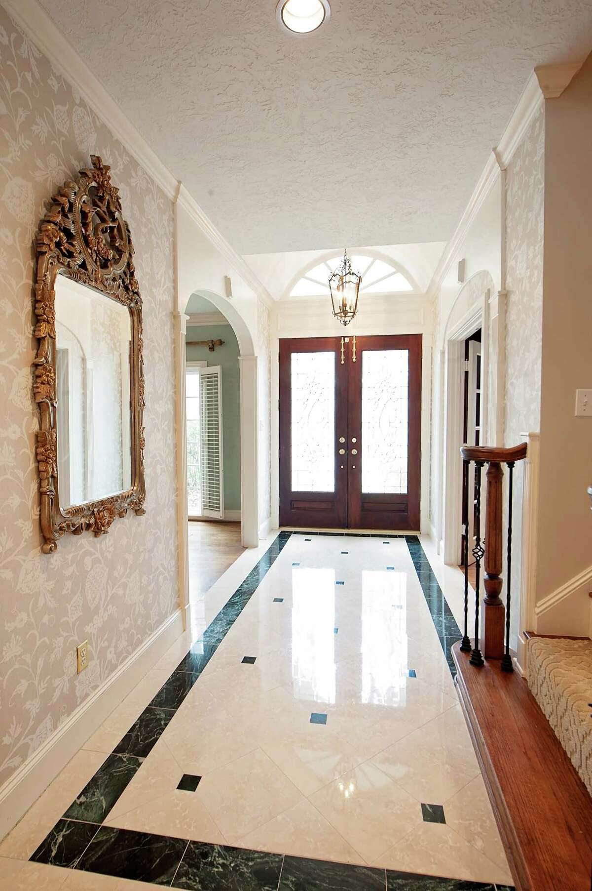 Before and after: Young family freshens up 1960s ranch house in Energy ...