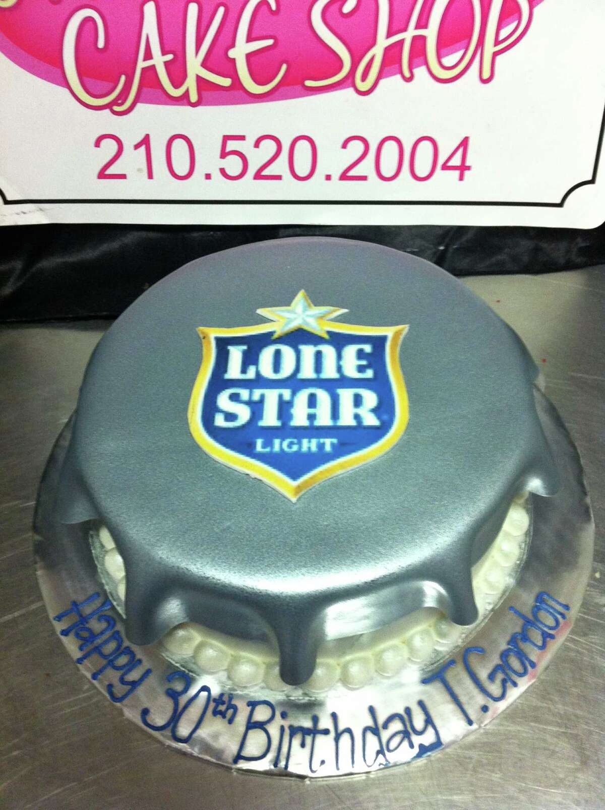 San Antonio cake shop whips up a Whataburger cake, other Texas-inspired ...