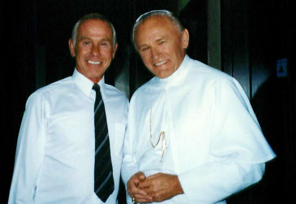 Trumbull native was papal double, blessed with resemblance to John Paul