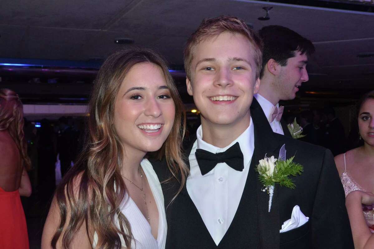 SEEN: Ridgefield High School prom