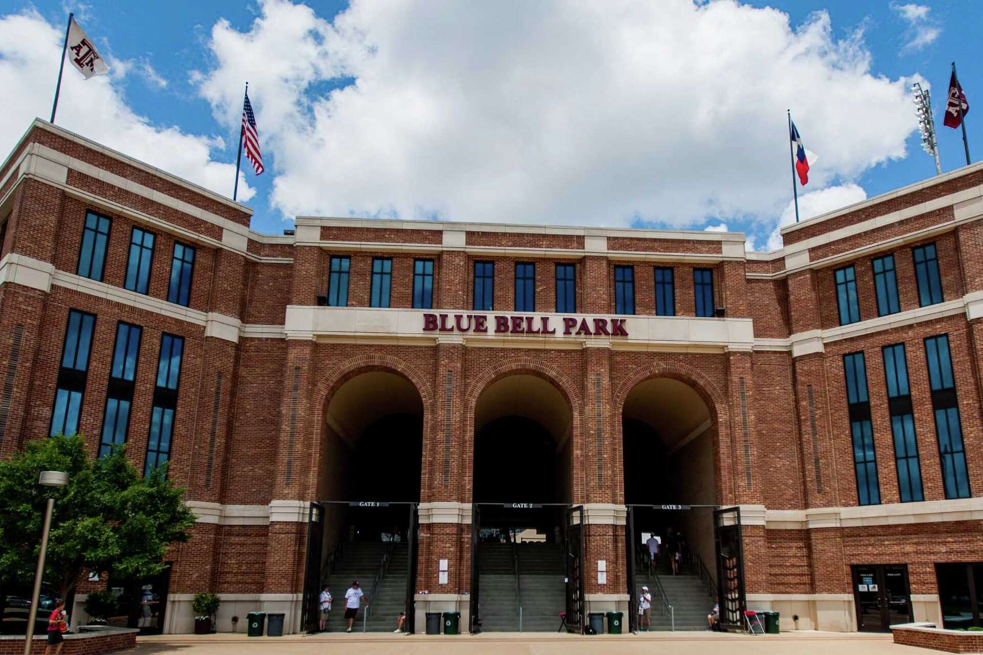 Houston, Texas and U.S. Sports News