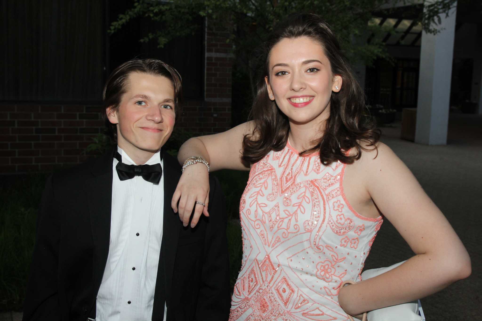 SEEN: Fairfield Ludlowe prom