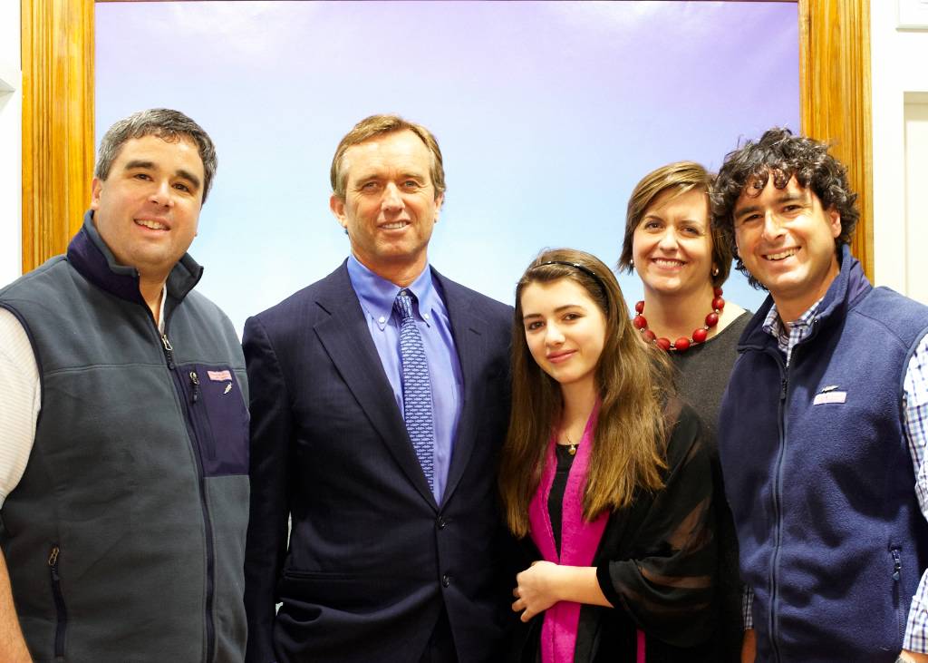 Vineyard Vines gets tied up