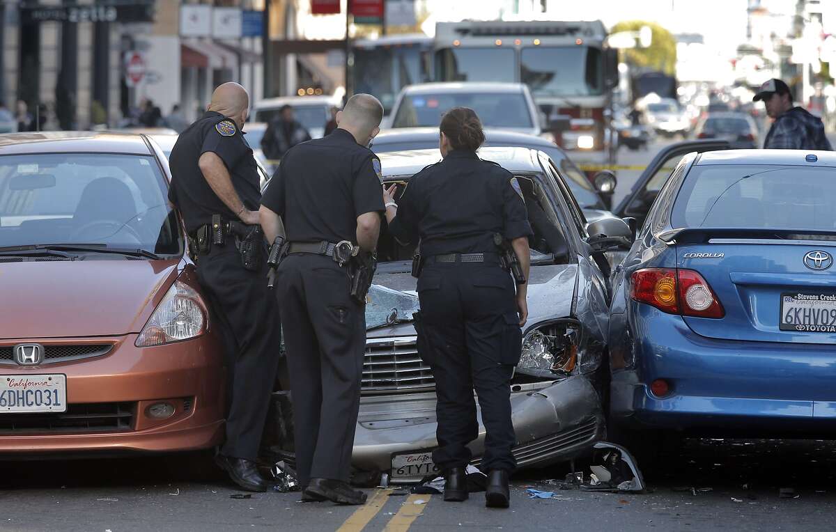 Car fleeing cops smashes into downtown S.F. traffic