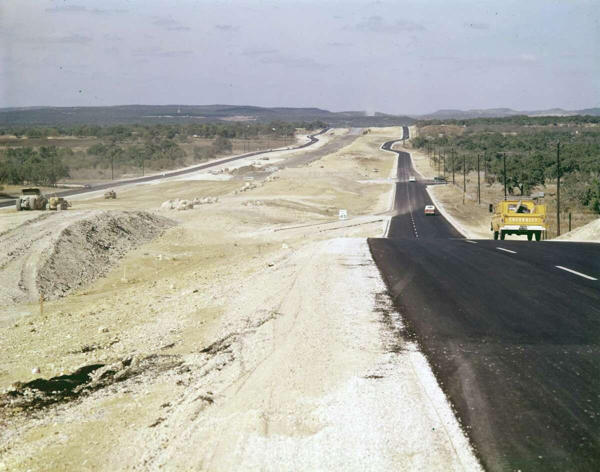 First stretch of fast lanes marked freeway age
