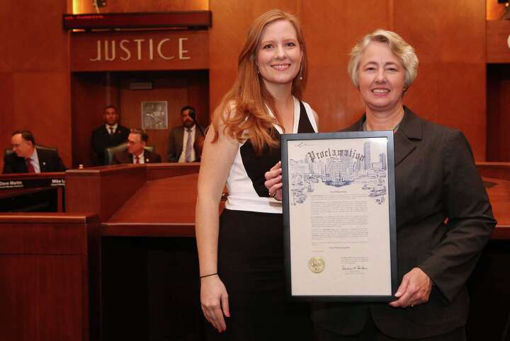 Falkenberg honored by Houston City Council for Pulitzer win