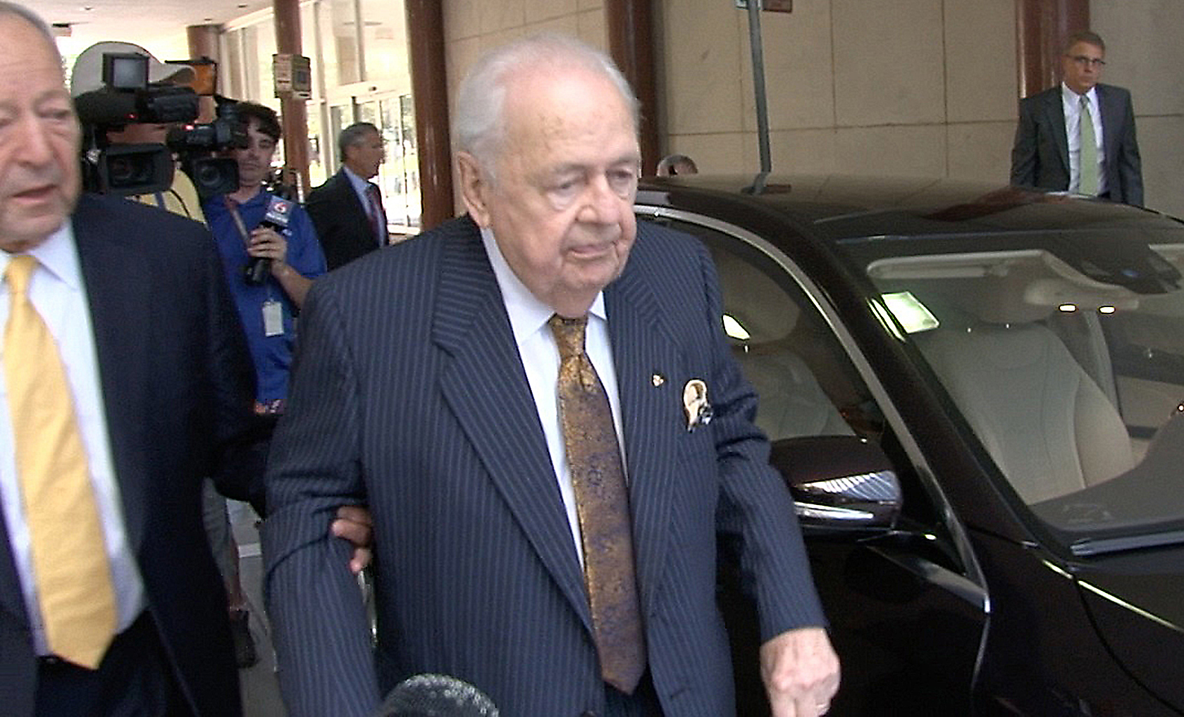 Benson trial continues as family takes the stand