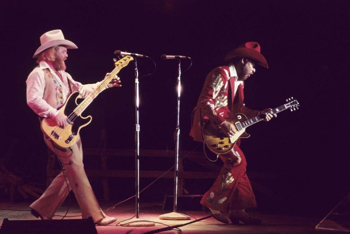 Zz Top At The Rodeo A Gibbons Guitar Gallery